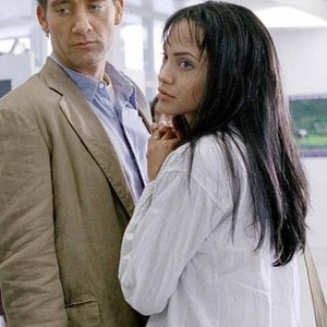 Beyond Borders - Rotten Tomatoes