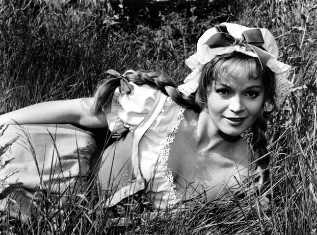Leticia Roman Actress 60 Photos - Moonagedaydream.film