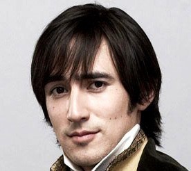 Alex Wyndham - Rotten Tomatoes