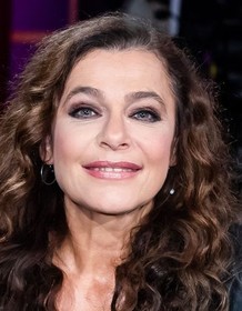 Julia Neigel - Rotten Tomatoes