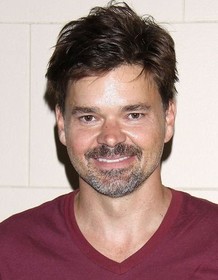 Hunter Foster | Rotten Tomatoes