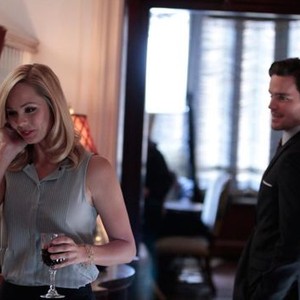 Laura Vandervoort Damage