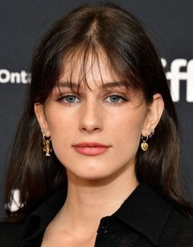 Olivia Rouyre | Rotten Tomatoes