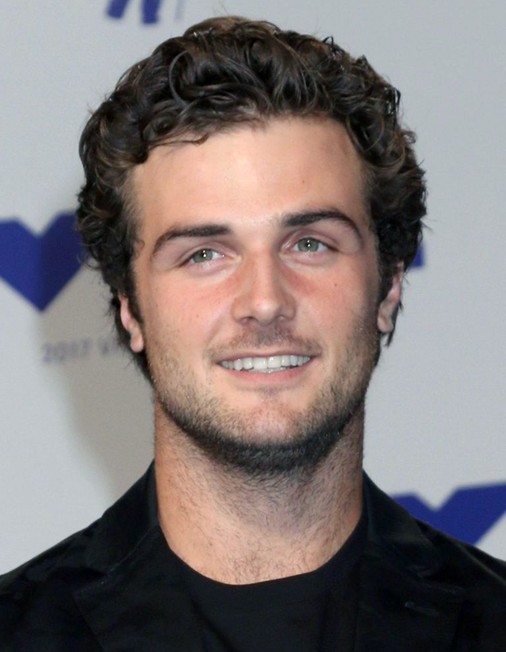 Beau Mirchoff - Rotten Tomatoes