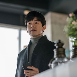 Intruder - Rotten Tomatoes