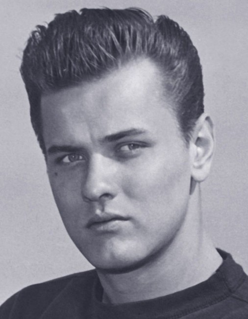 Richard Davalos - Rotten Tomatoes