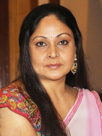 Boda Rati Agnihotri Rati Agnihotri Joins Son, Tanuj In A Vintage Car