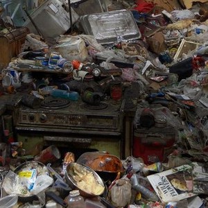Hoarding: Buried Alive: Season 8, Episode 4 - Rotten Tomatoes