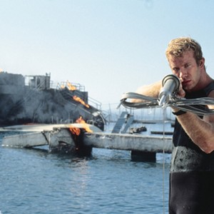 Deep Blue Sea - Rotten Tomatoes