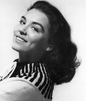 Lisa Holgate's Instagram, Twitter & Facebook on IDCrawl