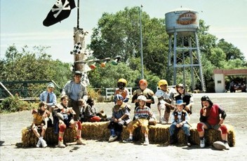 Christopher Walberg Surrey Street Transformed Into Winter Wonderland
