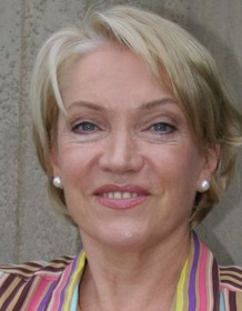 Lisa Riecken | Rotten Tomatoes