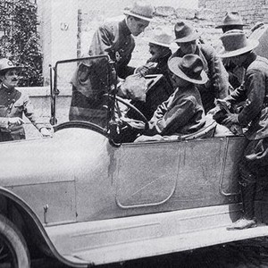 The Grey Automobile - Rotten Tomatoes