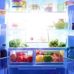Raid the Fridge: Season 1, Episode 5 - Rotten Tomatoes