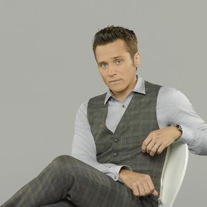 Seamus Dever - Rotten Tomatoes