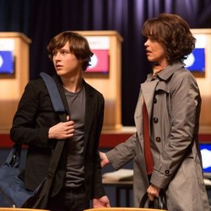 Logan Miller - Rotten Tomatoes