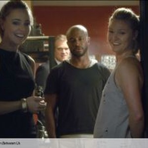 Between Us - Rotten Tomatoes