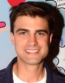 Santiago Ramundo | Rotten Tomatoes