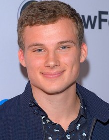 Christopher Gray - Rotten Tomatoes