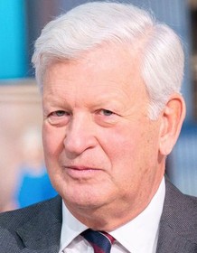 Simon Mayall - Rotten Tomatoes