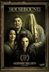 Housebound | Audience Reviews | Rotten Tomatoes