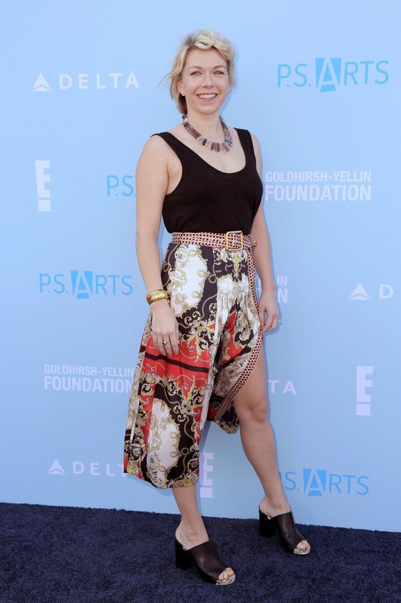 Mary Elizabeth Ellis Legs