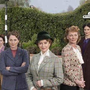 Home Fires - Rotten Tomatoes