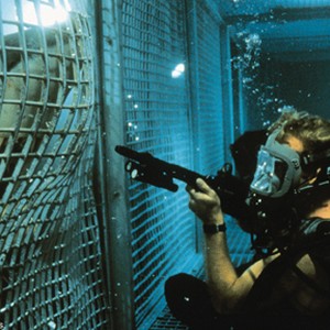 Deep Blue Sea - Rotten Tomatoes