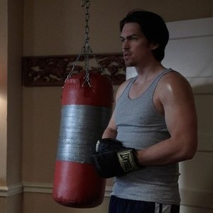 Steve Howey Shameless