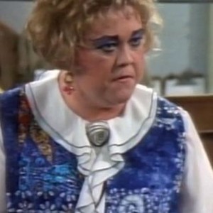 The Drew Carey Show: Season 1, Episode 1 - Rotten Tomatoes