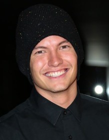 Jay Starrett | Rotten Tomatoes