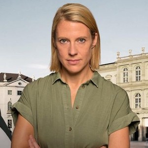 Luna & Sophie - Rotten Tomatoes