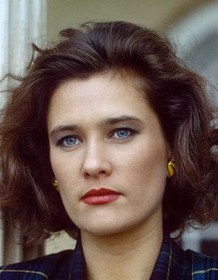 Kate McKenzie | Rotten Tomatoes