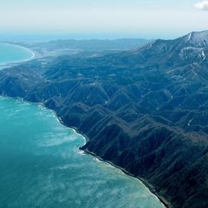 Japan Between Earth and Sky - Rotten Tomatoes