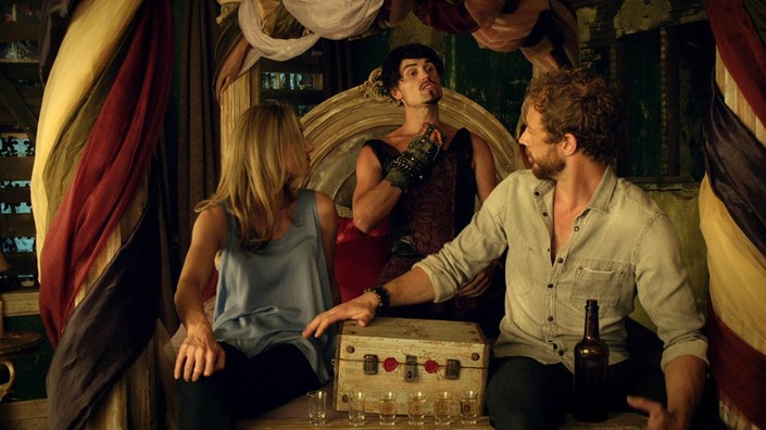 Paul Amos En Ksenia Solo