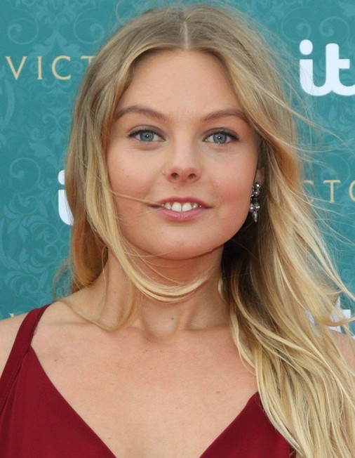 Nell Hudson - Rotten Tomatoes