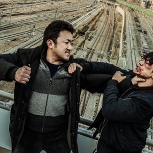 Derailed - Rotten Tomatoes