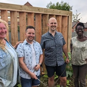 Garden Rescue: Season 8, Episode 13 - Rotten Tomatoes