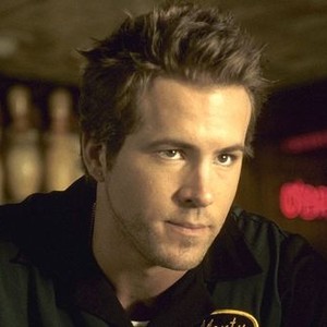 Waiting ... - Rotten Tomatoes