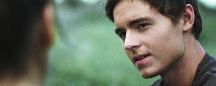 Callan Mcauliffe Agus Alex Pettyfer