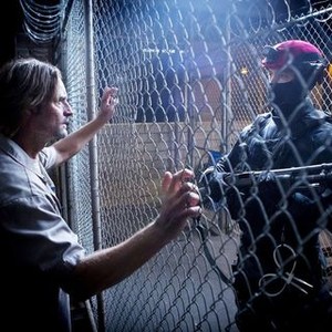 Colony: Season 1, Episode 1 - Rotten Tomatoes