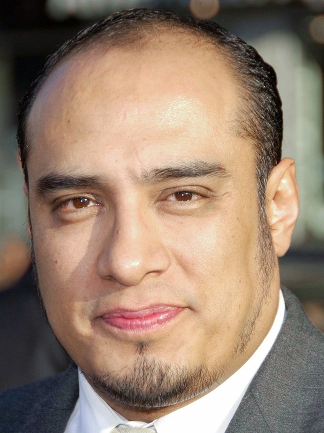 Cesar Gonzalez Silver King