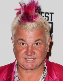 Darryn Lyons | Rotten Tomatoes