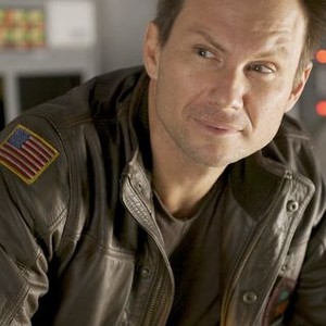 Stranded - Rotten Tomatoes