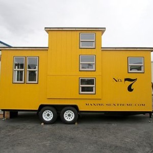 Tiny House Hunters: Season 3, Episode 19 - Rotten Tomatoes