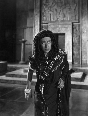 Flora Robson