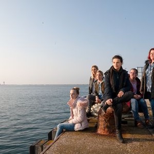 Between Two Worlds - Rotten Tomatoes