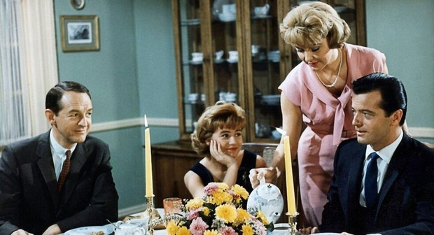 Eddie Applegate Y Patty Duke