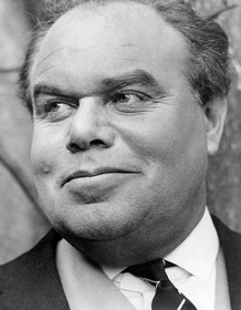 Peter Bull | Rotten Tomatoes