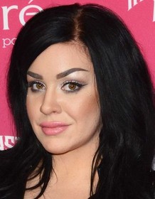 Nikki Simpson | Rotten Tomatoes